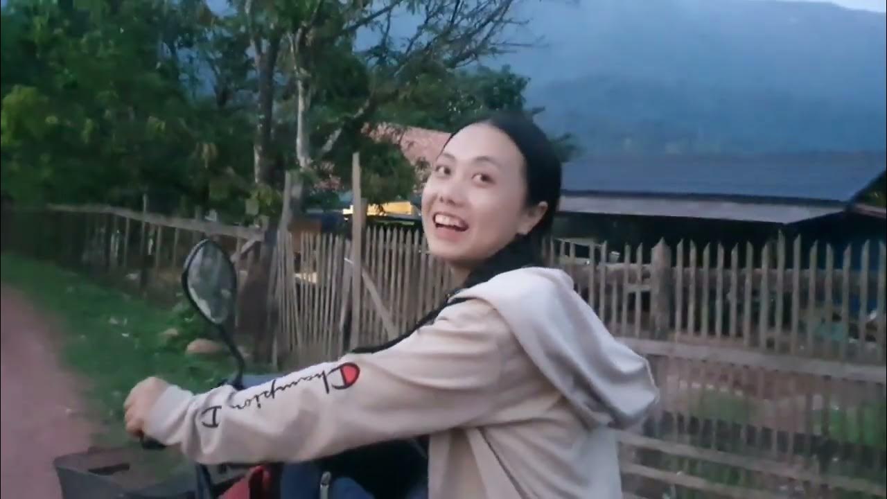 kuv tus nkauj hnub wb Los thauj aib koob nkawv li pooj luj niam tais xav tuaj - YouTube