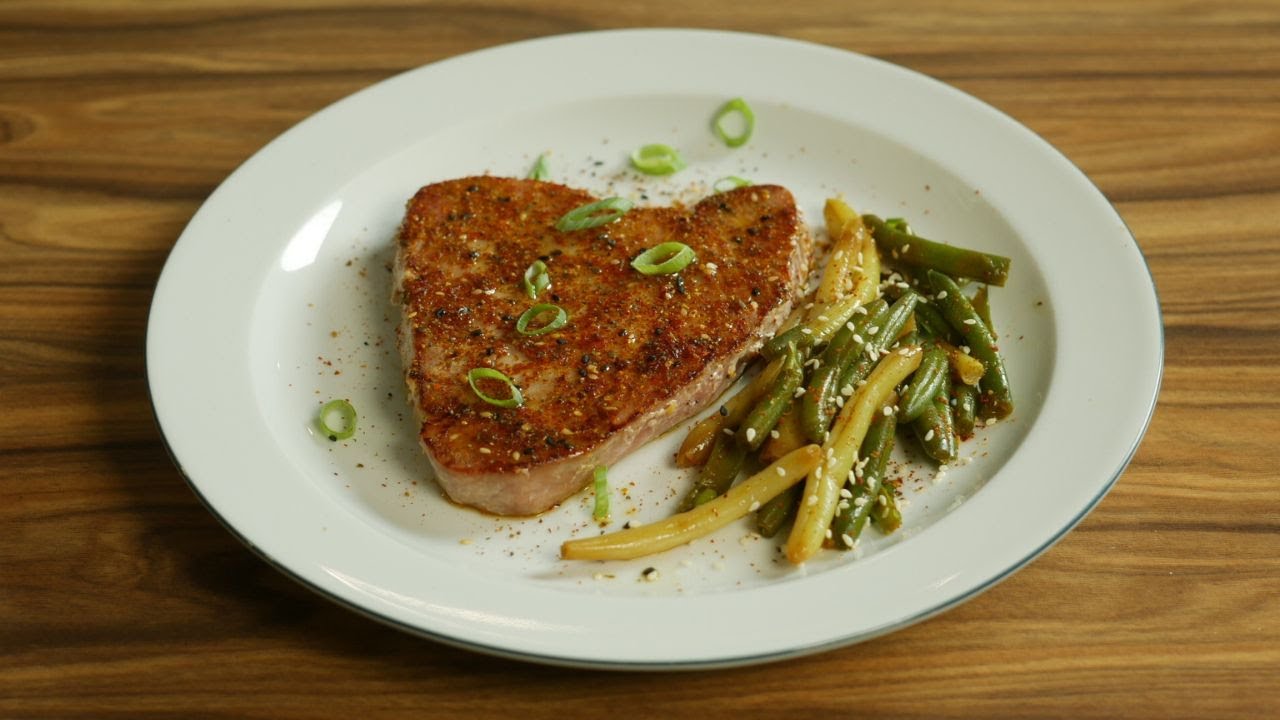 Tuna steak with Shichimi Togarashi - YouTube