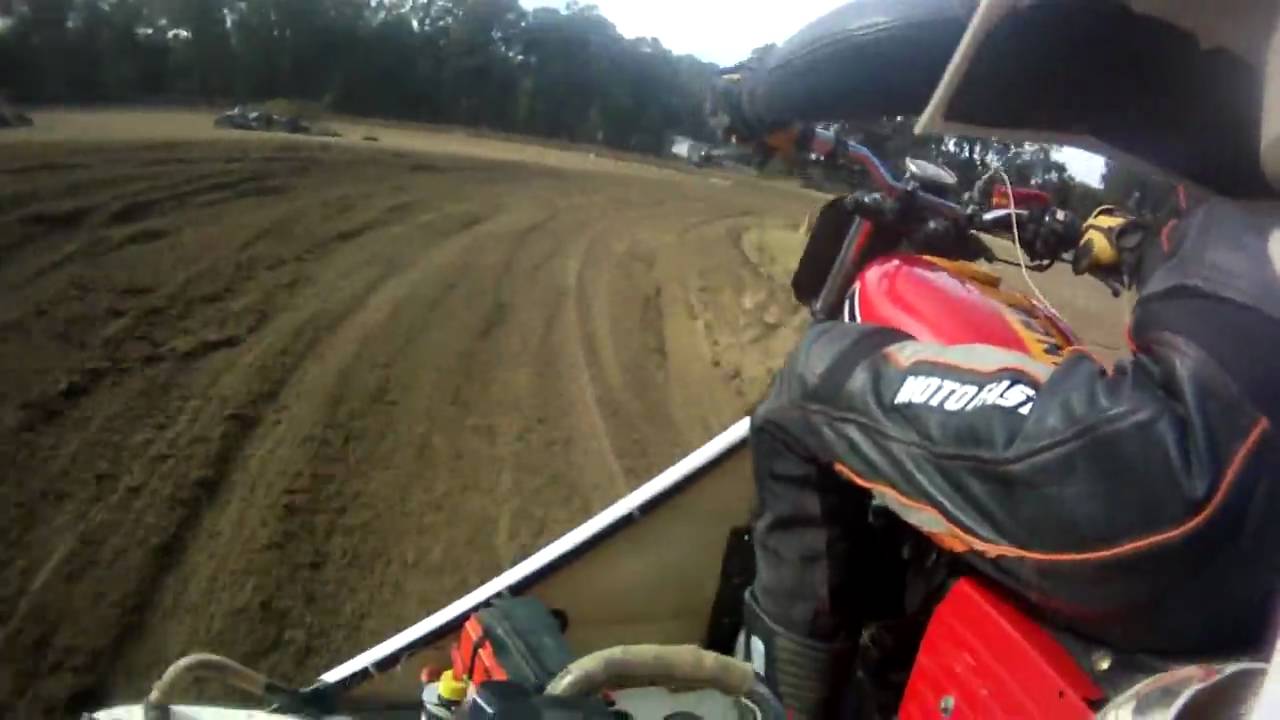 Nepean Raceway, Practice day 11/6/10 sidecars - YouTube