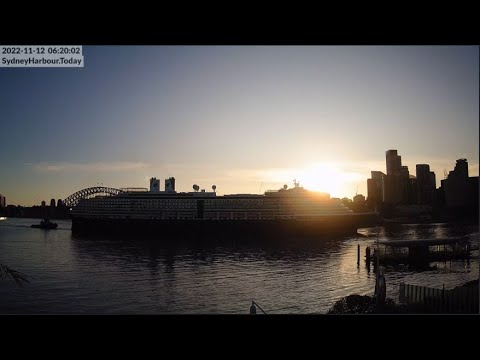 Glorious Saturday morning in paradise. This is Sydney Harbour Bridge ...