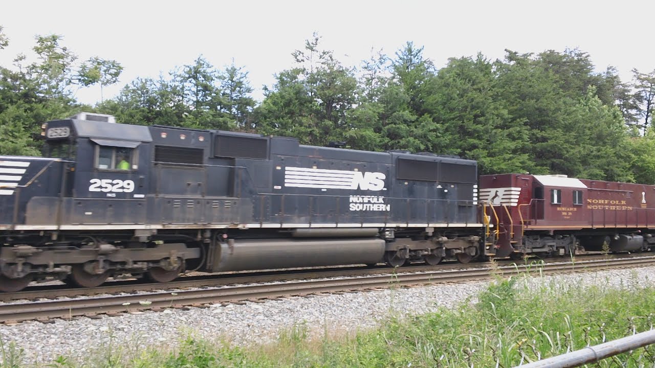 Research train - NS 905 - Norfolk Southern - Greenville, SC Track test ...