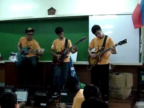 Aldo Gregorio plays "Euphoria" at Salosalo Jam 2012.MPG - YouTube