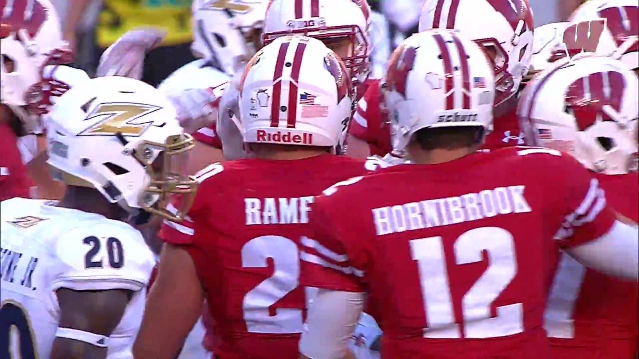 Highlights: Badgers beat Akron - YouTube