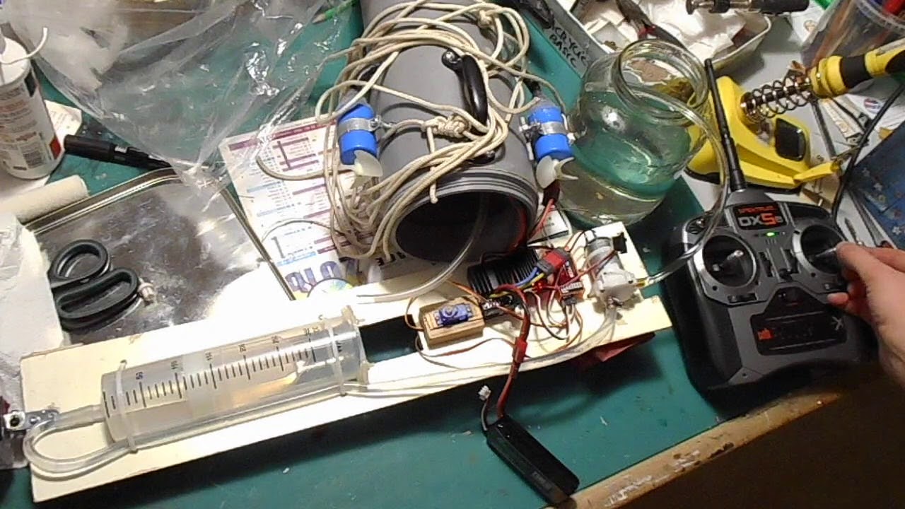 RC reversible water pump for Submarine - YouTube