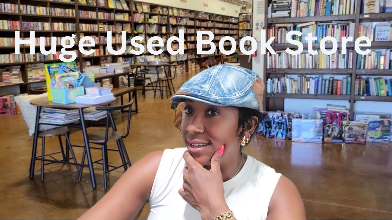 OMG There are so many books! Houston Book Warehouse! + Book outlet haul ...