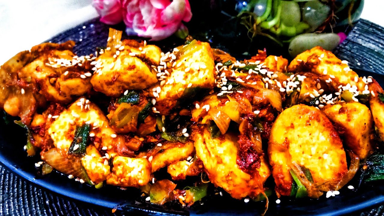 Hare Pyaaz ki Subzi I Spring Onions Recipe l HK Kitchen IND - YouTube