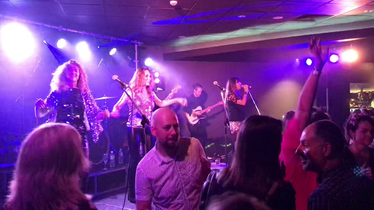 The Chantoozies - Wanna Be Up ((( LIVE ))) @ SS&A - The Studio 22nd ...
