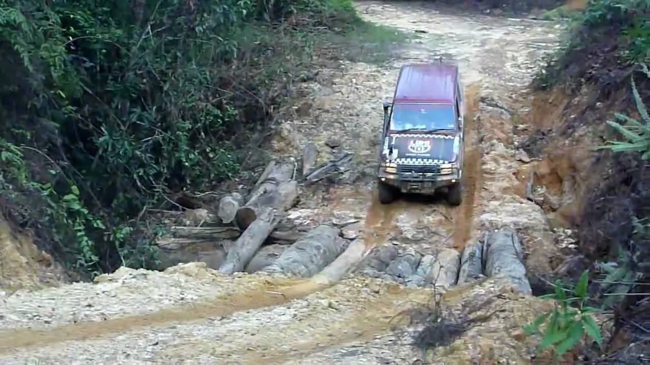 20091208_142052.RED.UPHILL.BRIDGE.avi - YouTube