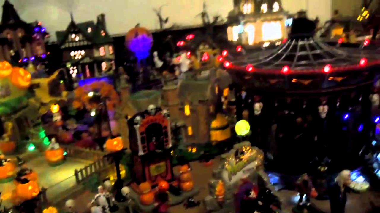 Scott's Spooky Hollow 2010 Dept. 56 Halloween Village - YouTube