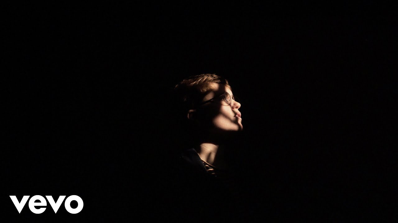 Jax Anderson - Fear (OFFICIAL LYRIC VIDEO) - YouTube