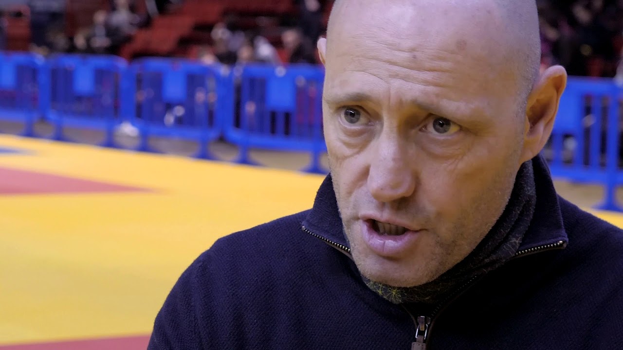 Itay Gil - Le combat sous stress - YouTube