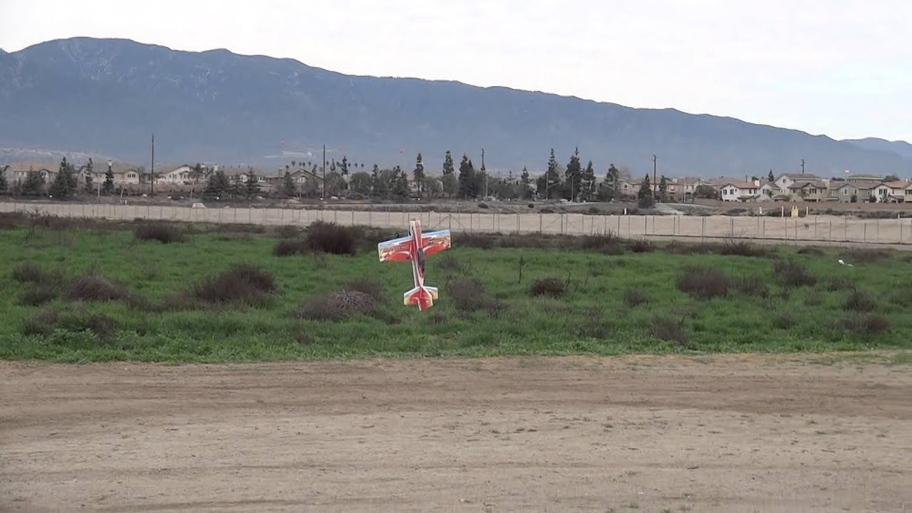 Joey Cass flying VA Models Extra 330 for the 1st time - YouTube