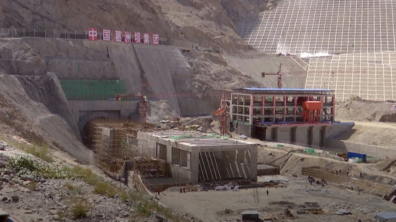 China completes construction of main part of hydroelectric dam in ...