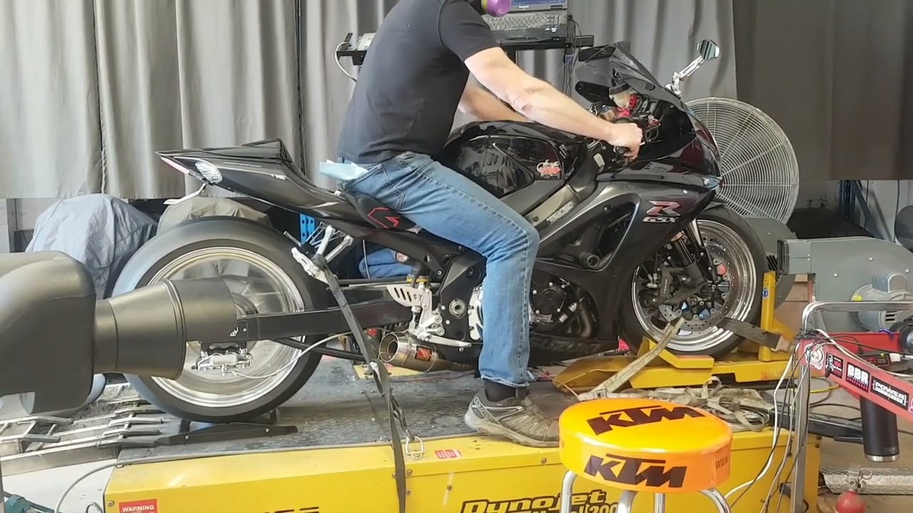 2008 gsxr 1000 custom - stretched, lowered, 240 wheel dynotuned 163hp ...