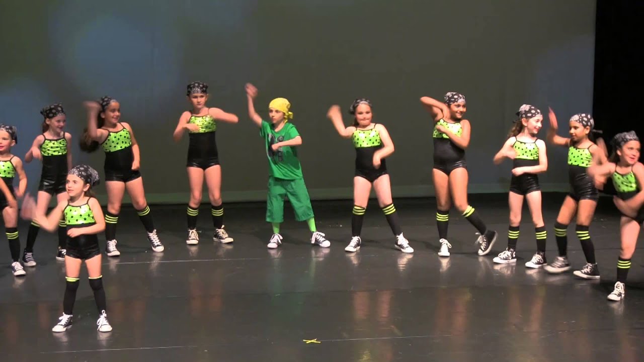 Adrian Dancing Crazy Frog - Hip Hop - YouTube