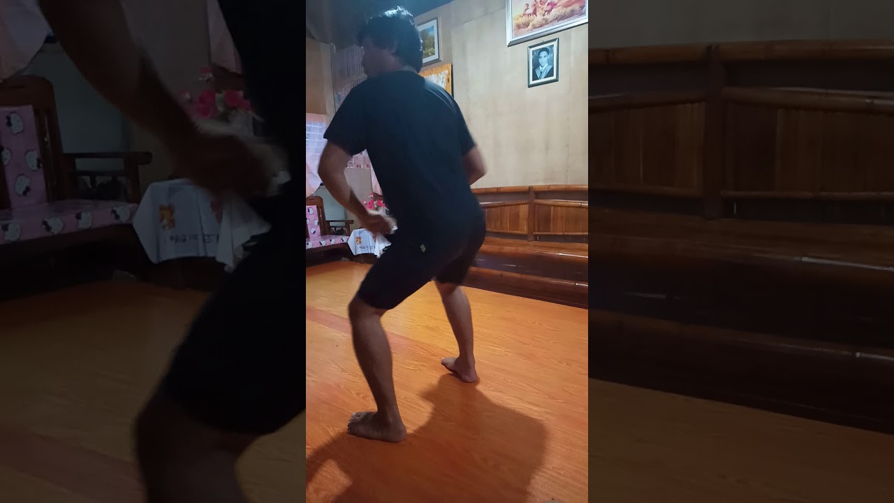 Bubble butt 🤣 - YouTube