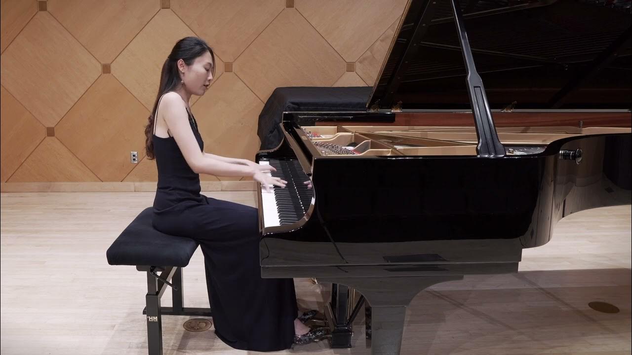 Debussy Étude No. 5 'pour les octaves' - YouTube