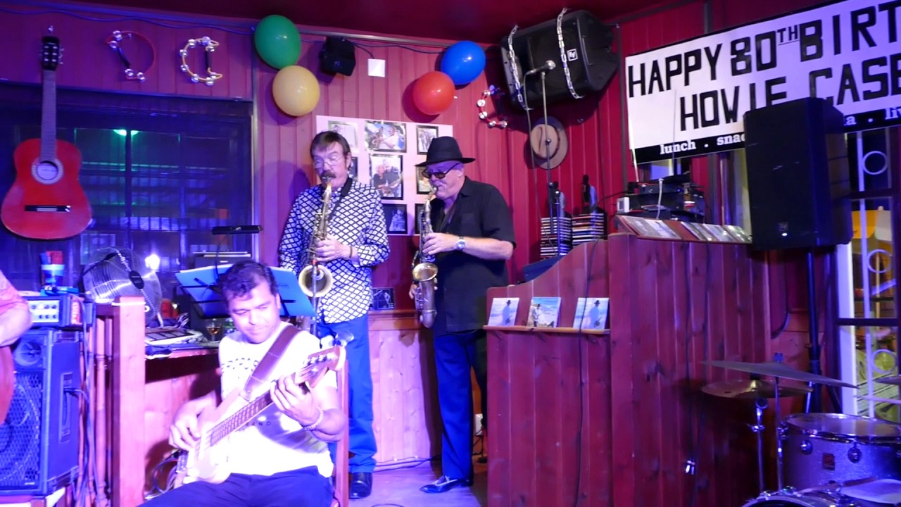 Let 'em In - Howie Casey and the Hooperville House Band - YouTube