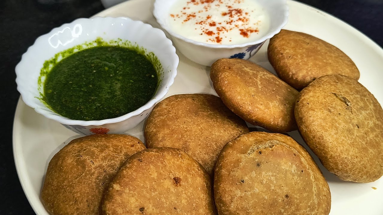 How to Make Aloo Khasta Kachori at Home|Aloo Kachori Recipe - Khasta ...