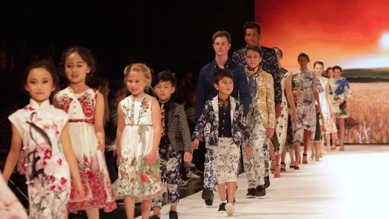 Kids Runway - YouTube