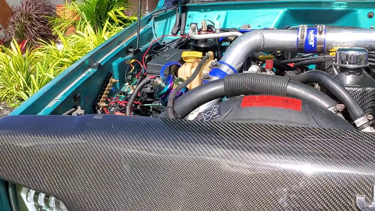Jeep xj turbo - YouTube