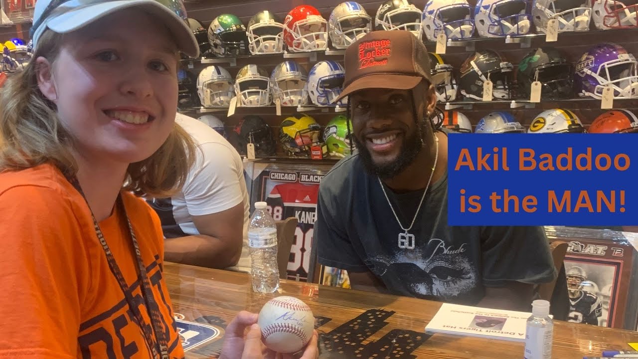 Off-days call for AUTOGRAPHS!- Akil Baddoo Signing - YouTube