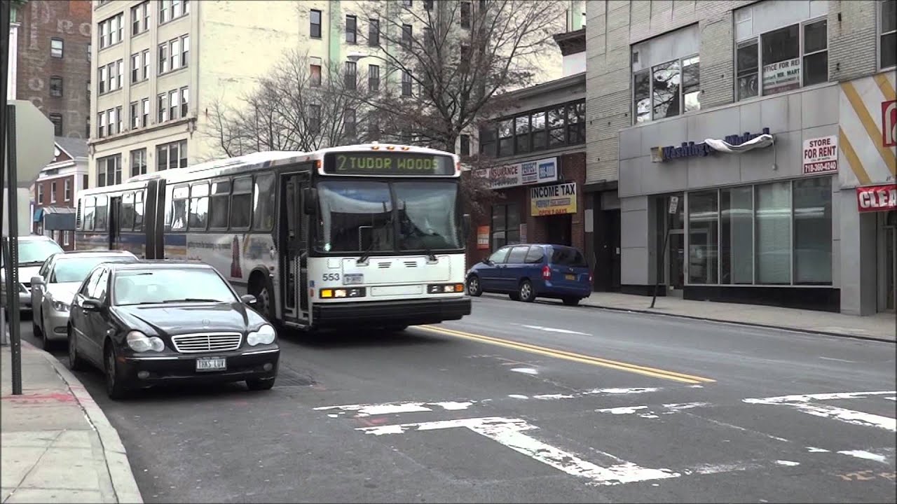 Bee-Line Bus : Neoplan AN-460 Articulated & Orion V Bus Action at Getty ...