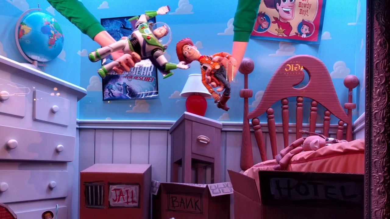 Disneyland Toy Story Window Display - YouTube