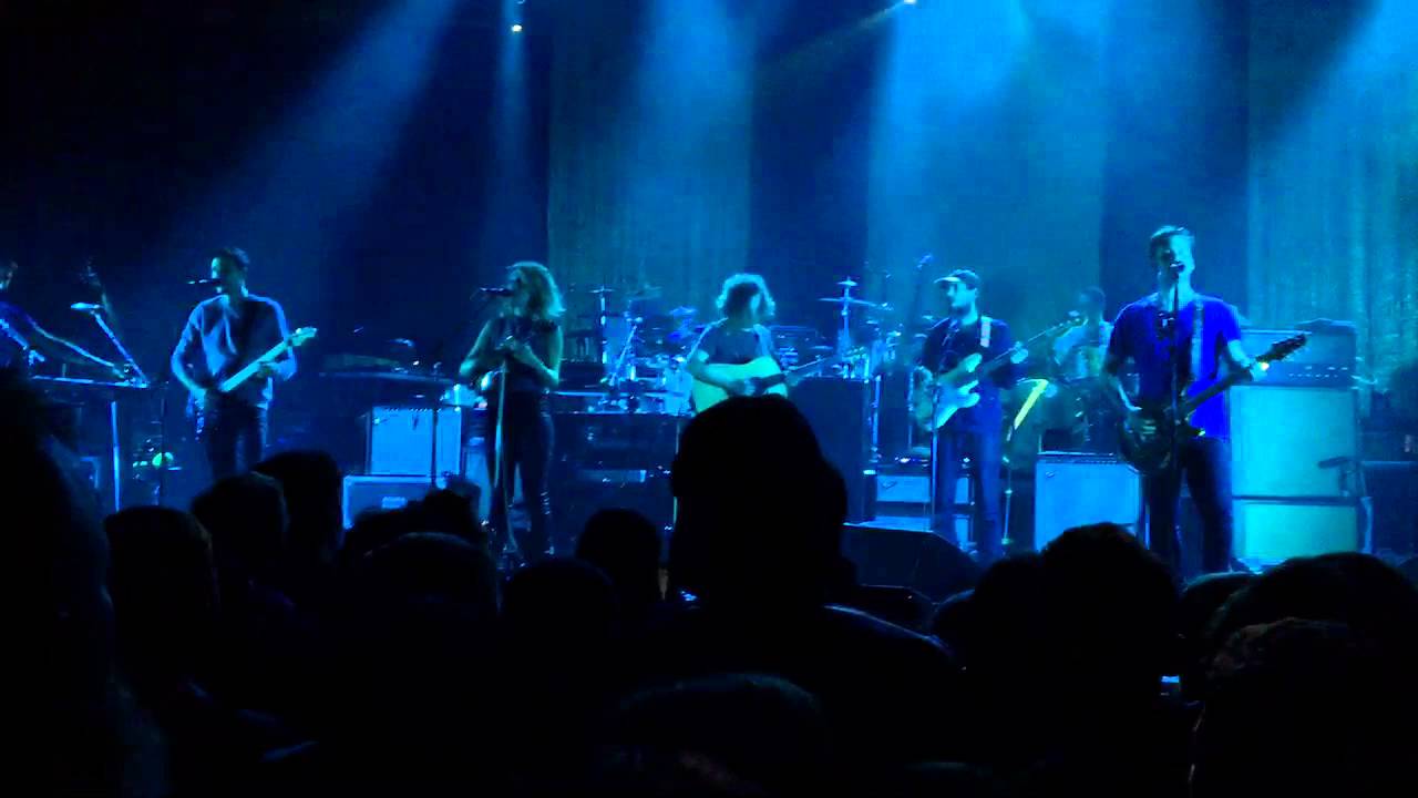 Modest Mouse - The World at Large live 2016 HD - YouTube