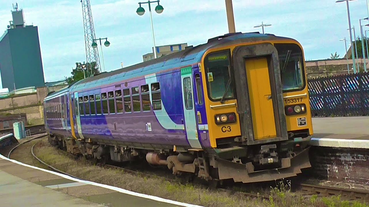 Northern Class 153 + 158 Combos At Hull Paragon On Beverley ...
