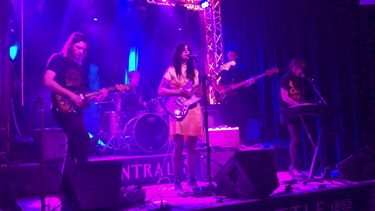 Friday Night Lights | Jody Glenham & The Dreamers Live at The Central ...
