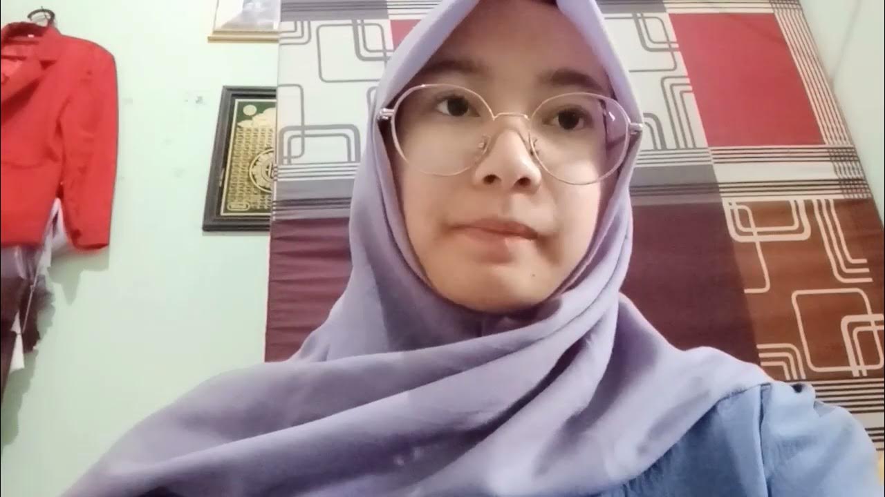 Tugas video literasi, Hikmah Kib'rotun Nisa. 12 F-3 (10) Resensi buku bio biografi bj habibie ...