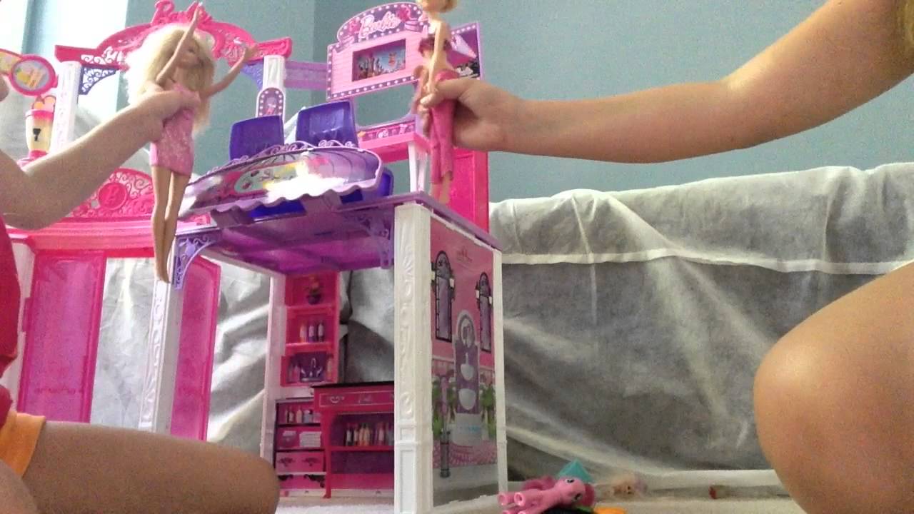 Miss sass in the mall Library - YouTube