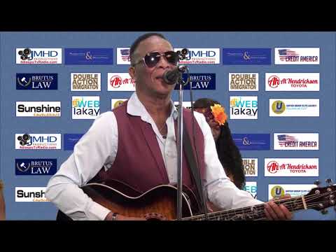 ON STAGE TONIGHT - PAPI JOE AT 4DIASPOTV STUDIO - YouTube