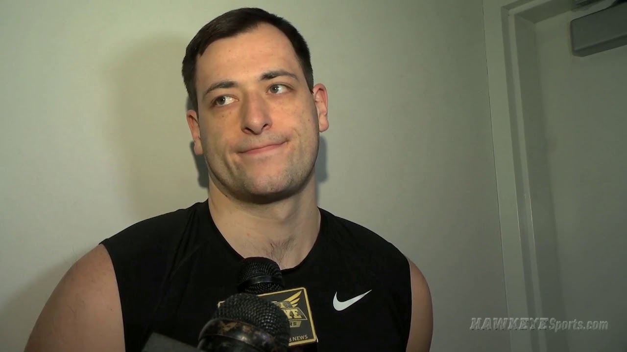 Iowa basketball: Ryan Kriener on how Hawkeyes adjust to injuries - YouTube