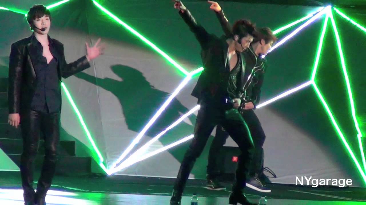 2PM HANDS UP ASIA TOUR @HK 香港 120310 Don't Stop Can't Stop - YouTube