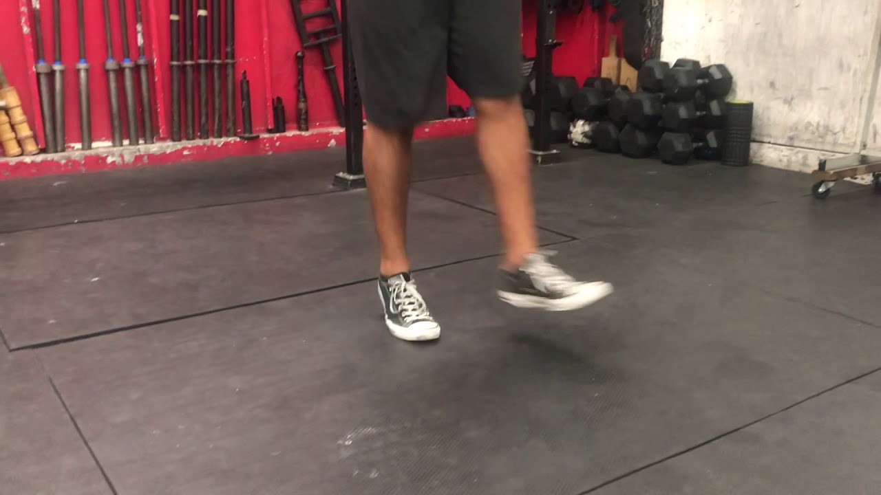 [TECHNIQUE] Double Tap Lateral Cocky Walk - YouTube