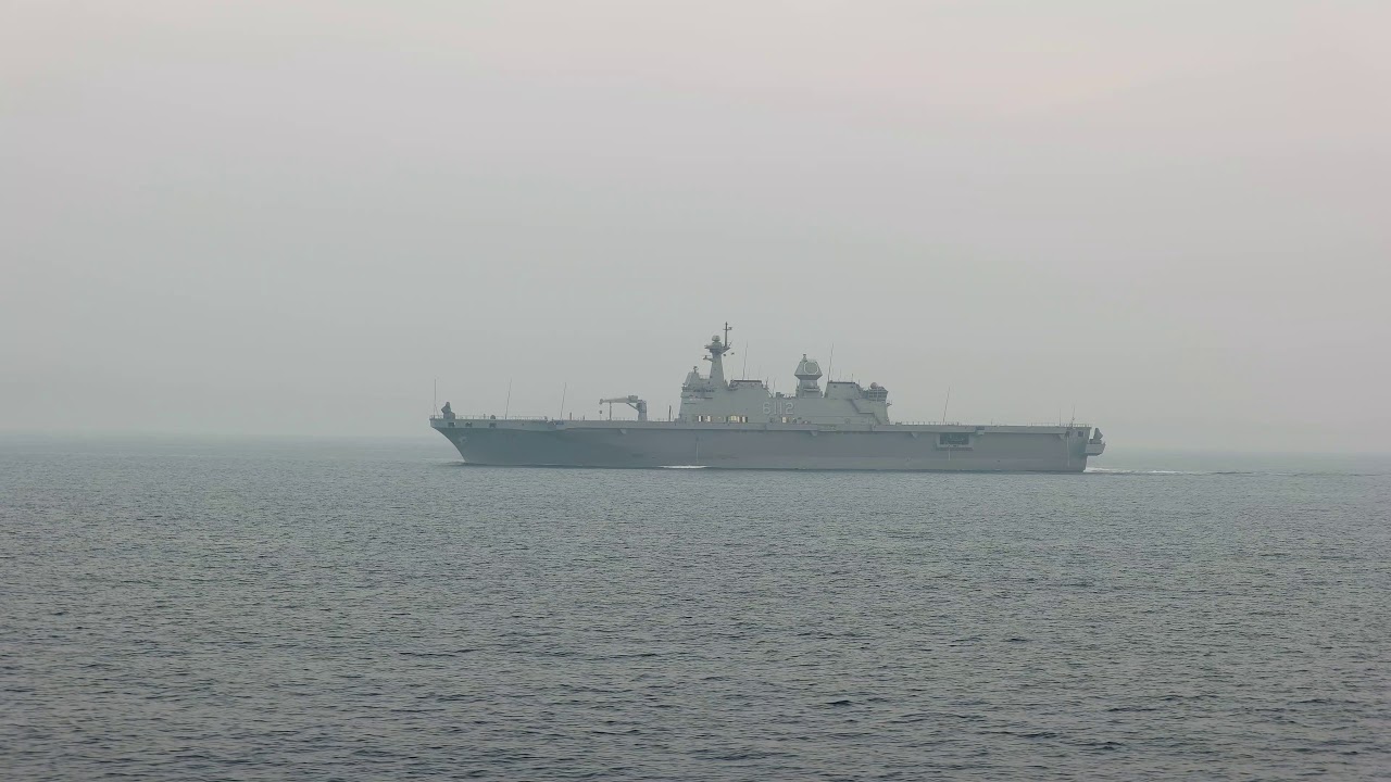 Korean navy - Marado (LPH-6112) sea trial 마라도함 시운전 4K nx1 - YouTube