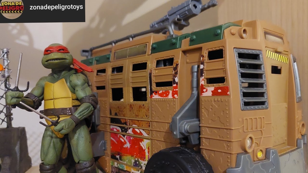 PLAYMATES-TMNT Shellraiser Review - YouTube