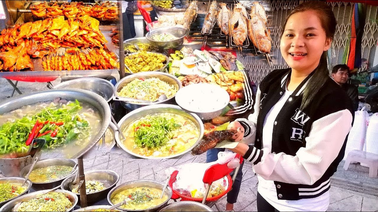Most Popular Street Food In Phnom Penh | Cambodian Street Food Tour ...