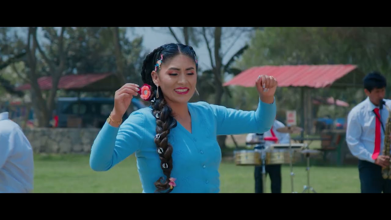 Alexandra Abad - Hoy de casualidad (Vídeo Oficial) - YouTube