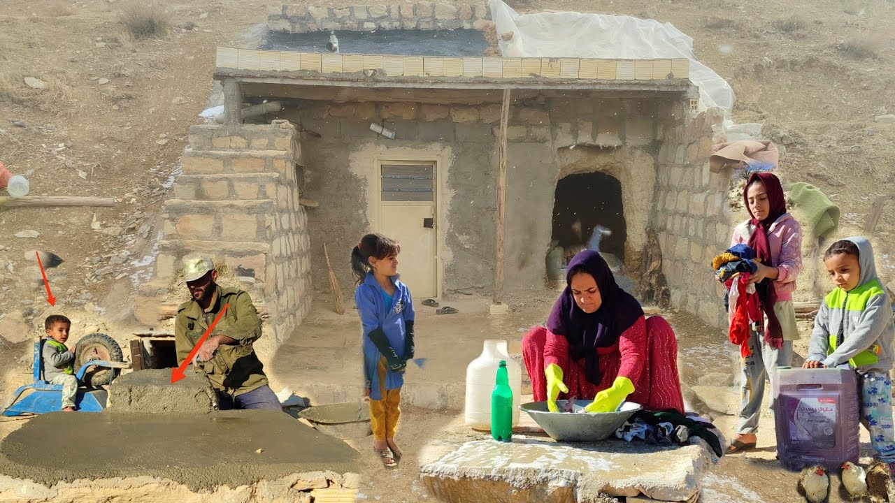 The hardships of a poor single mother and orphaned children from hunger ...