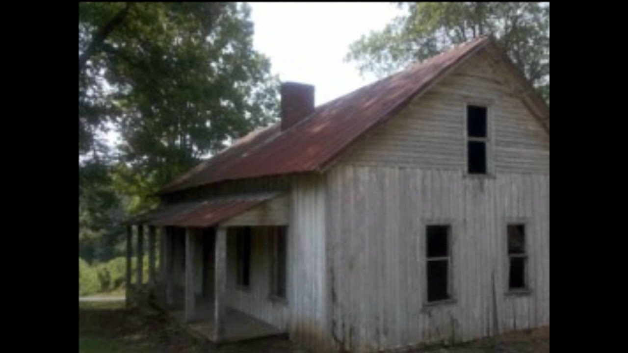 [EXCLUSIVE] behind the scenes images of the Hunger Games movie - YouTube