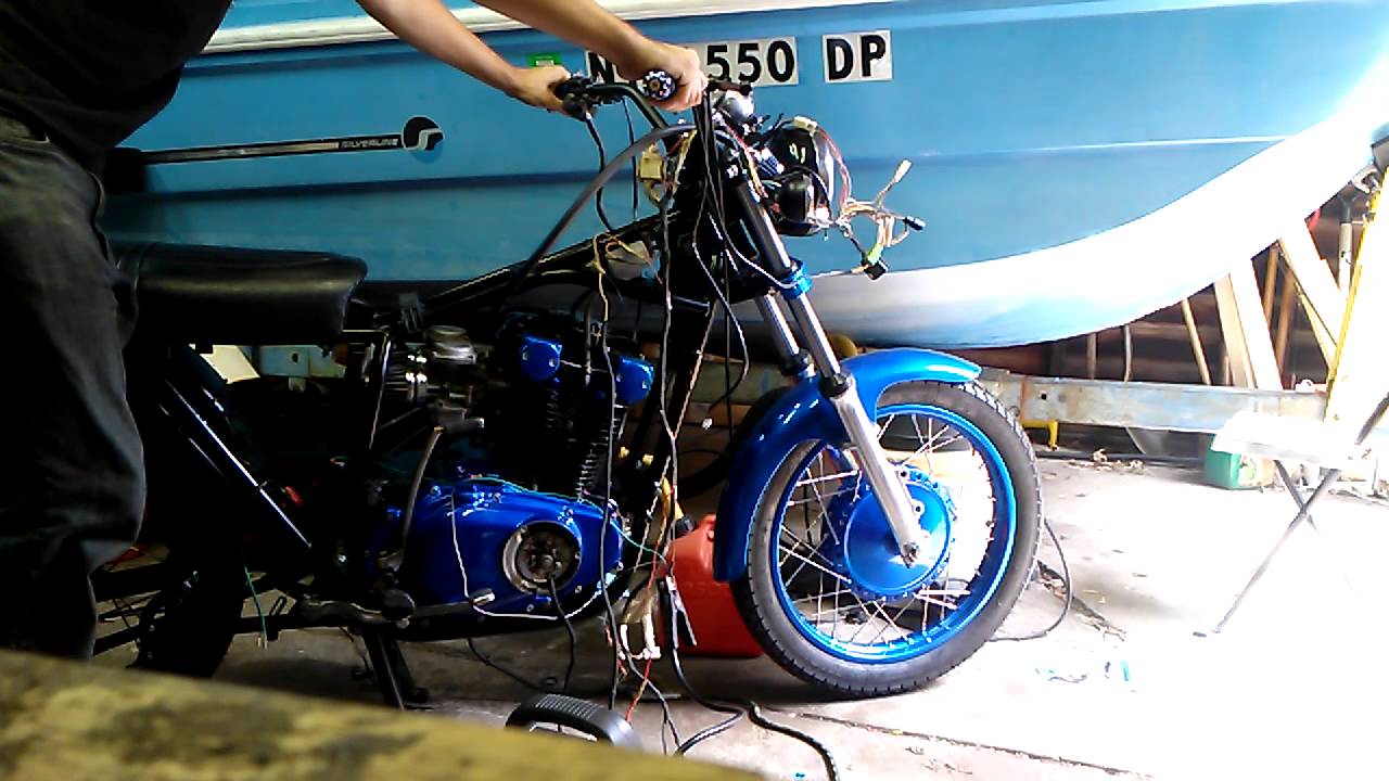 1977 Suzuki GS400 XB XB Restoration - YouTube