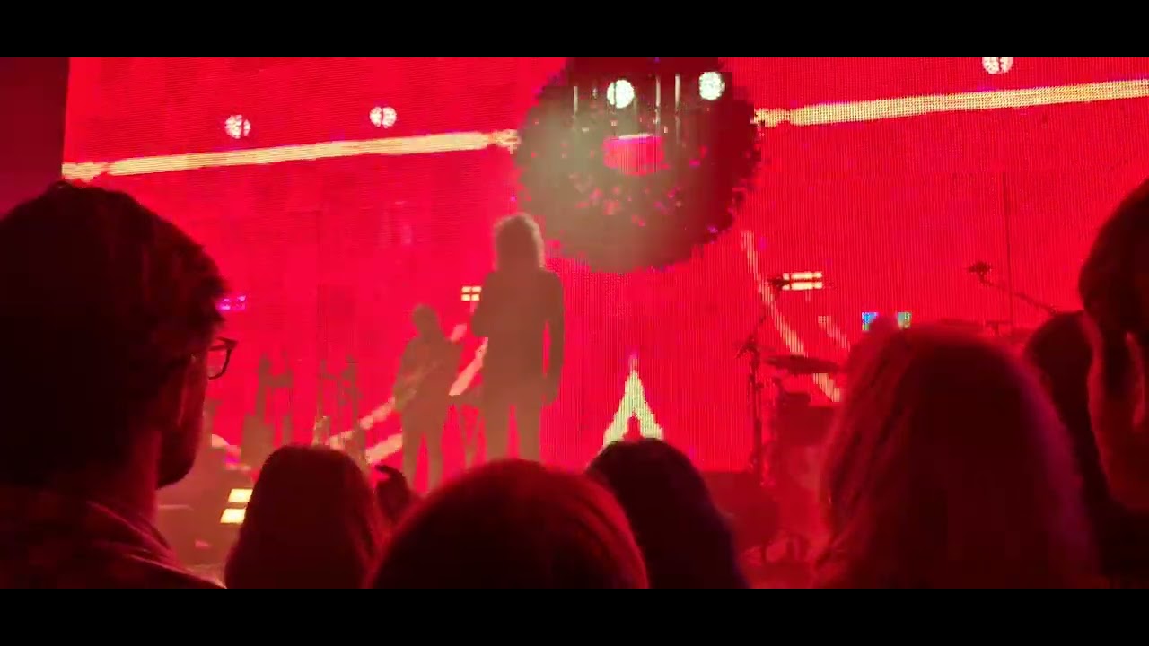The Flaming Lips - True Love Will Find you in the End - Manchester 2025 ...