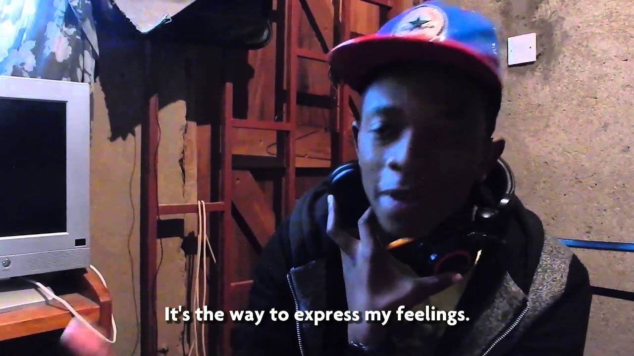 Ndirande, Malawi. Multimedia in the Slum - YouTube