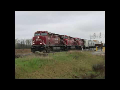 Ex- AWVR 777! Elephant Style!! + Mid DPU - CPKC 230 Expresses Wolverton Yard , Ayr ON April 29 ...
