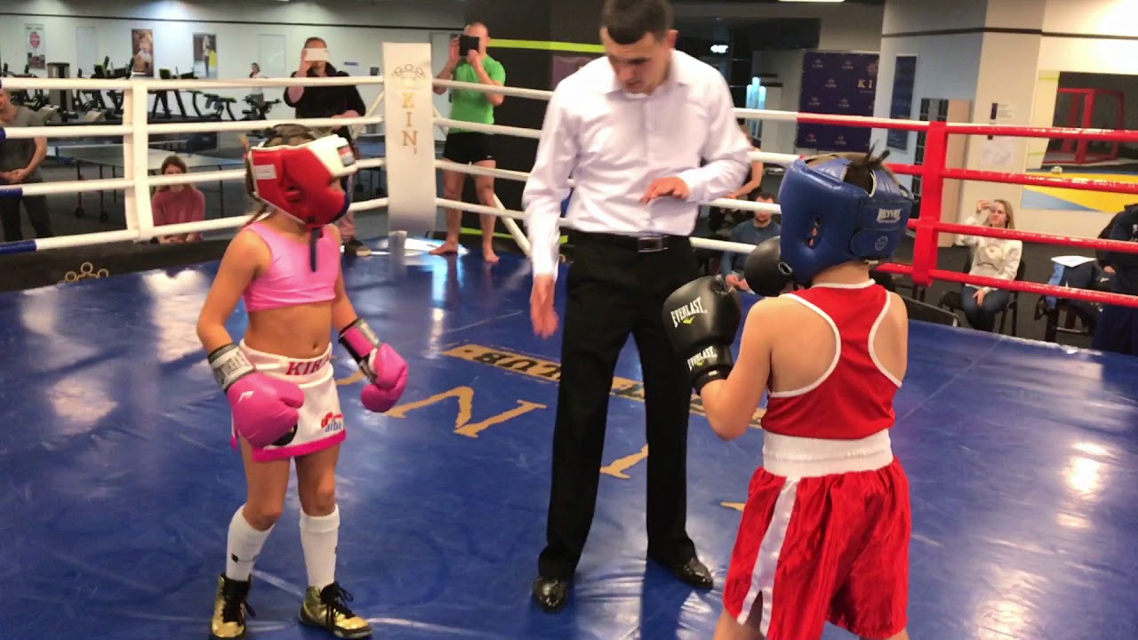 Kira Makogonenko Fight - YouTube