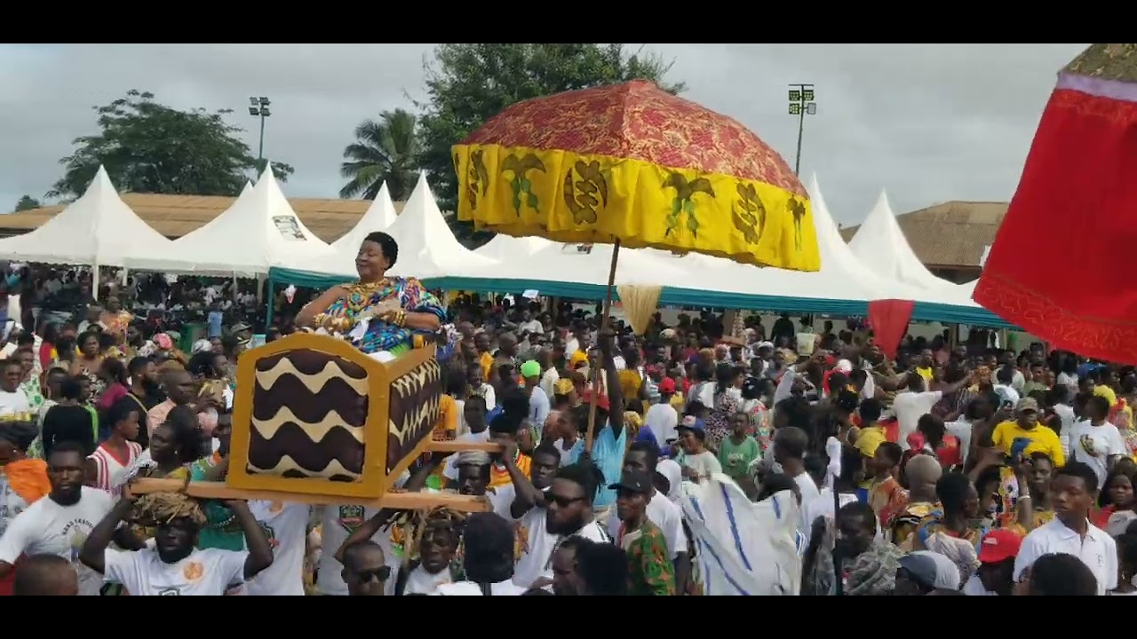The beautiful artistry of Ghanaian rich cultural display of chiefs in ...