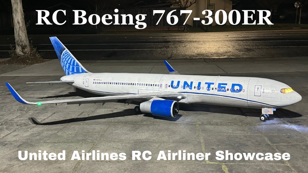 7.5ft Long United RC Boeing 767-300ER Showcase - YouTube